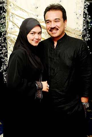 Khairul's Mahamad: Datuk K Tertekan Spekulasi Kahwin Rozita Che Wan