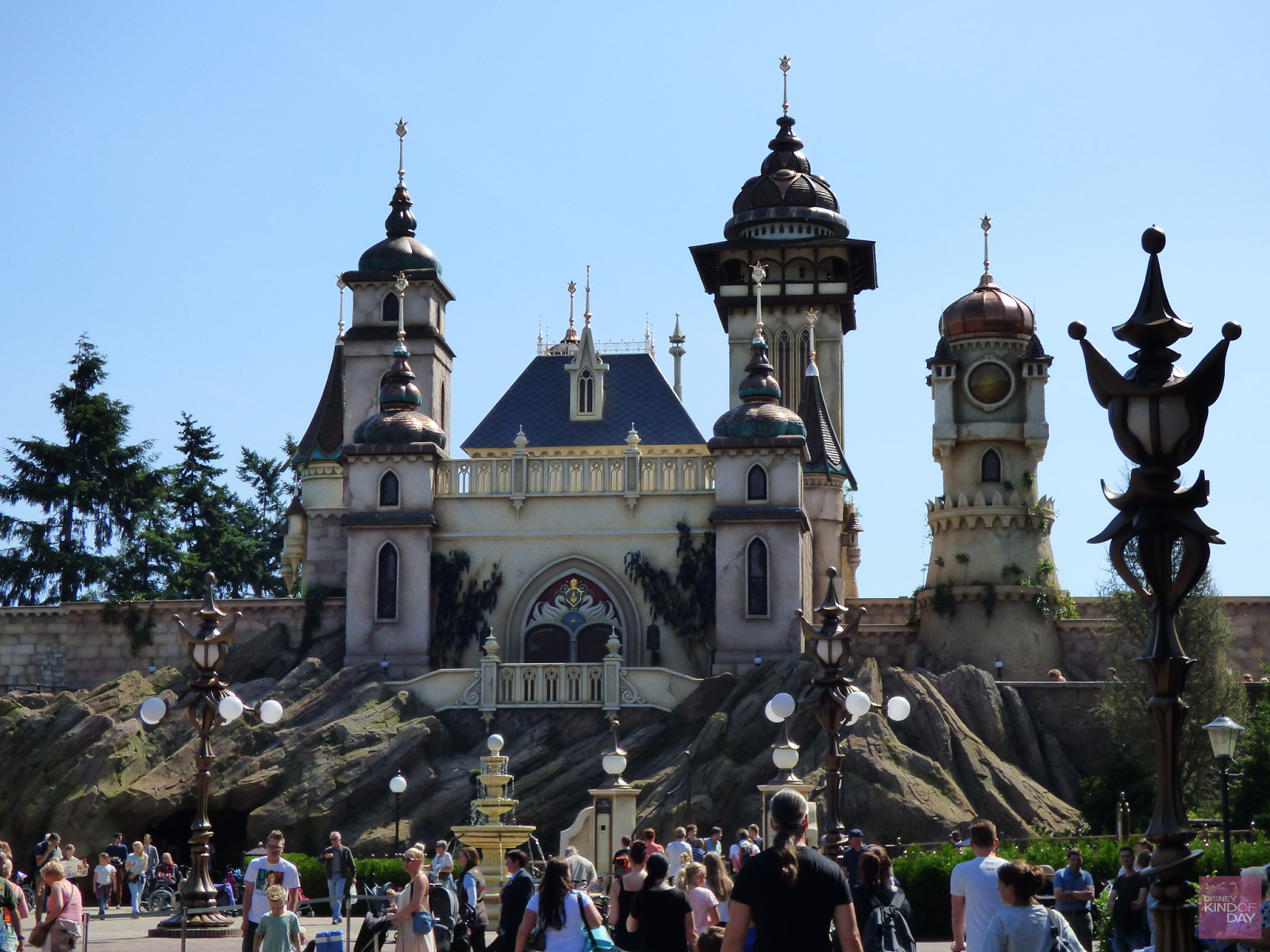 DISNEY KIND OF DAY: Efteling dark ride Symbolica: Palace of Fantasy ...