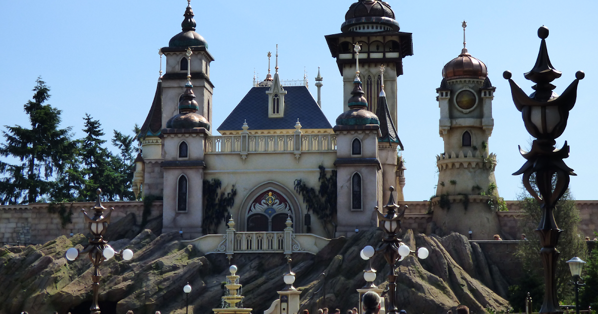 DISNEY KIND OF DAY: Efteling dark ride Symbolica: Palace of Fantasy wins international Thea Award