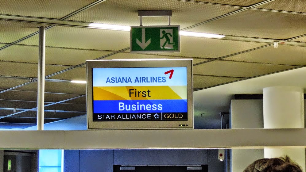 Review: Asiana Airlines B747 First Class, Frankfurt-Seoul
