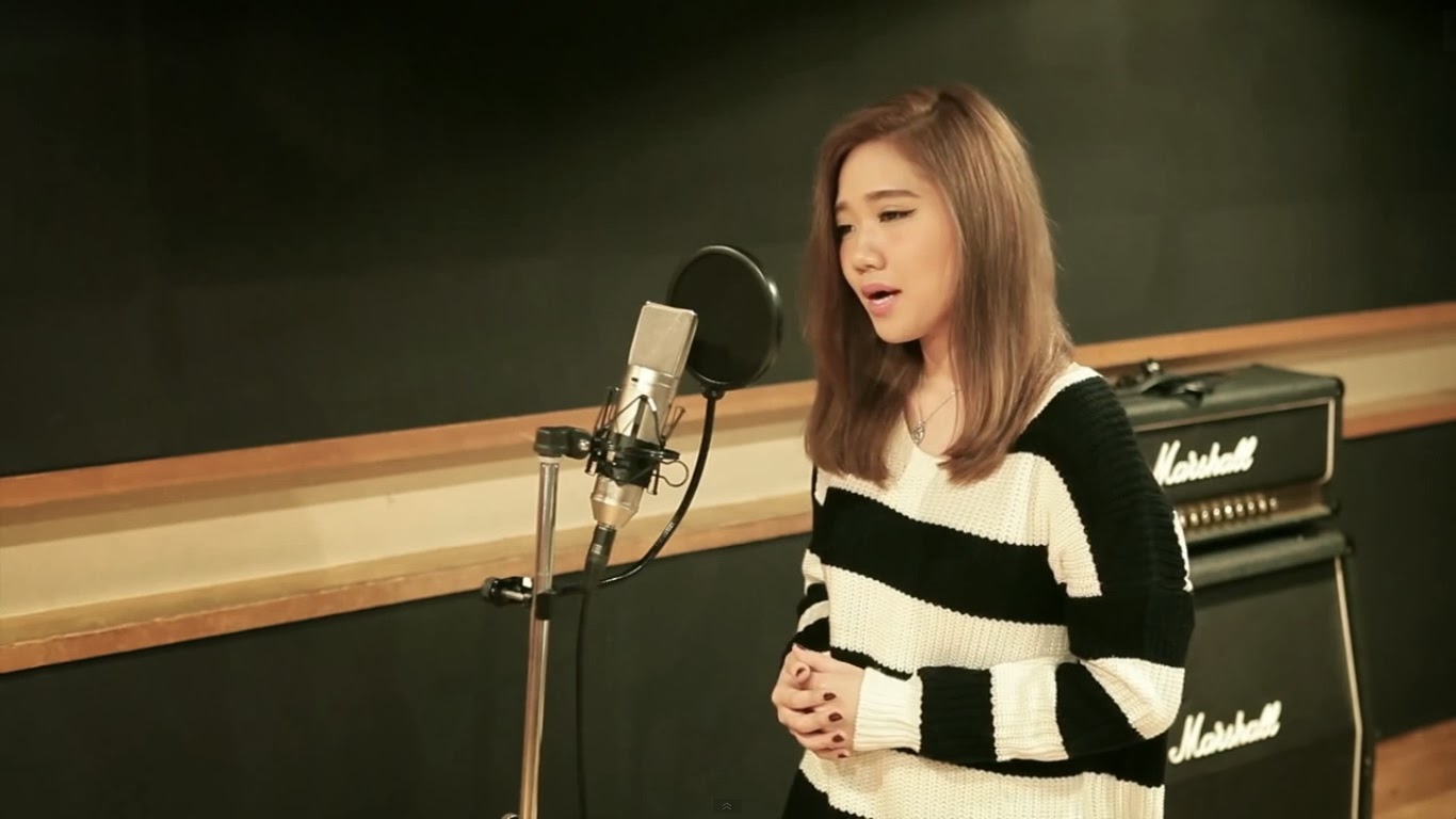 MACO does Avril Lavigne's "Rock N' Roll" in Japanese