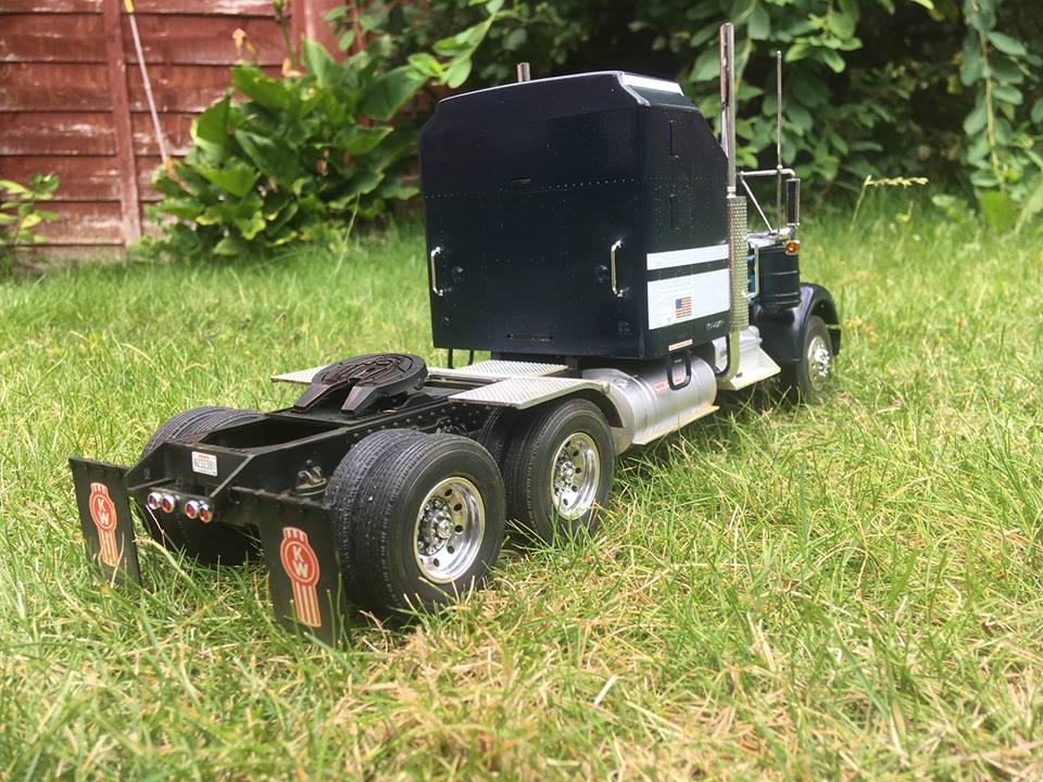 Si's Model Works: Finished build: Revell 1/25 Kenworth Aerodyne