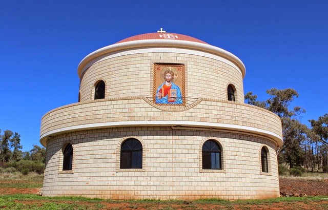 Gone Walkabout Kiwi: Condobolin, Bolo Chapel