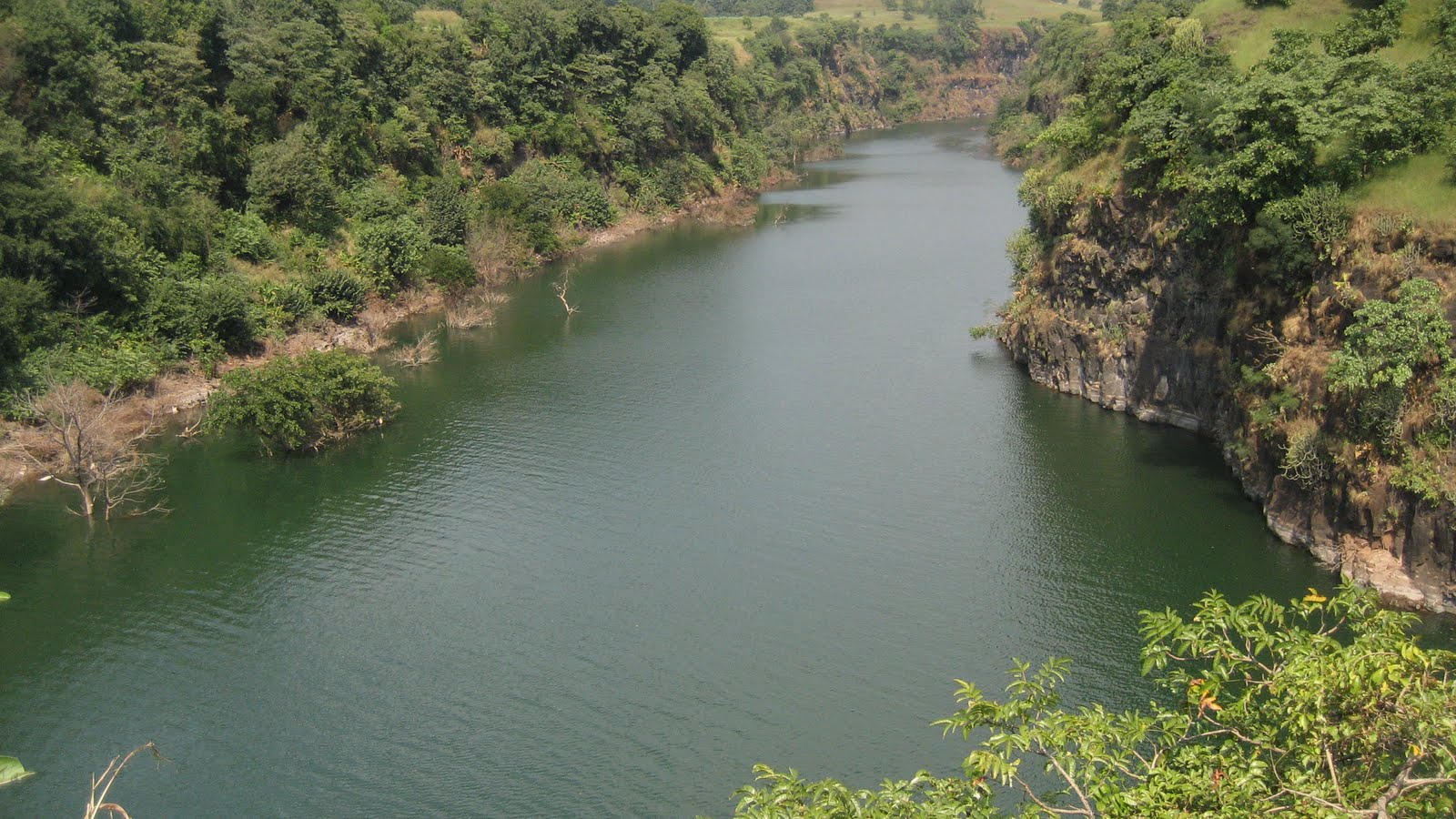 Ratangad Bhandardara Trek: Bhandardara