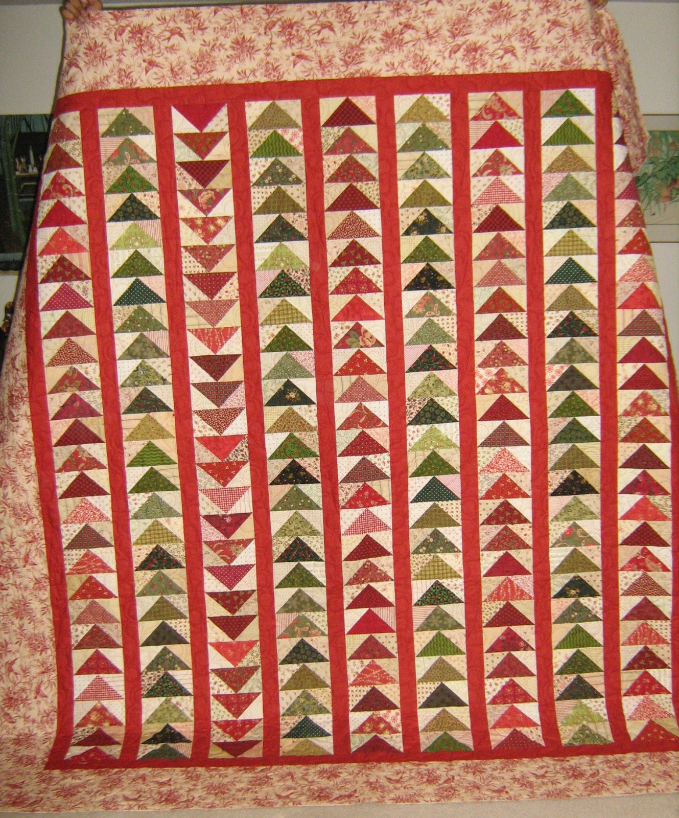 Inch by Inch Quilting: Christmas Flying Geese