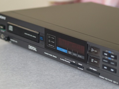 Sony CDP-70 - CD Player | AudioBaza