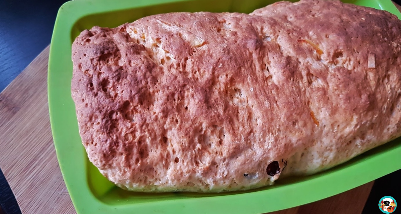 Pan con frutas al microondas - ¡Huele Bien!