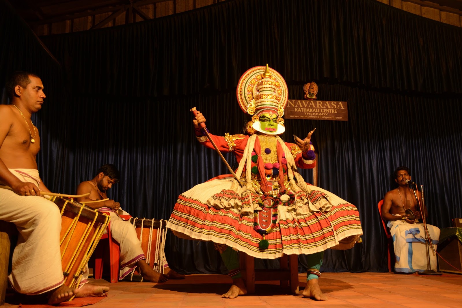 Our Travel Tales: Kalaripayattu and Kathakali in Thekkady