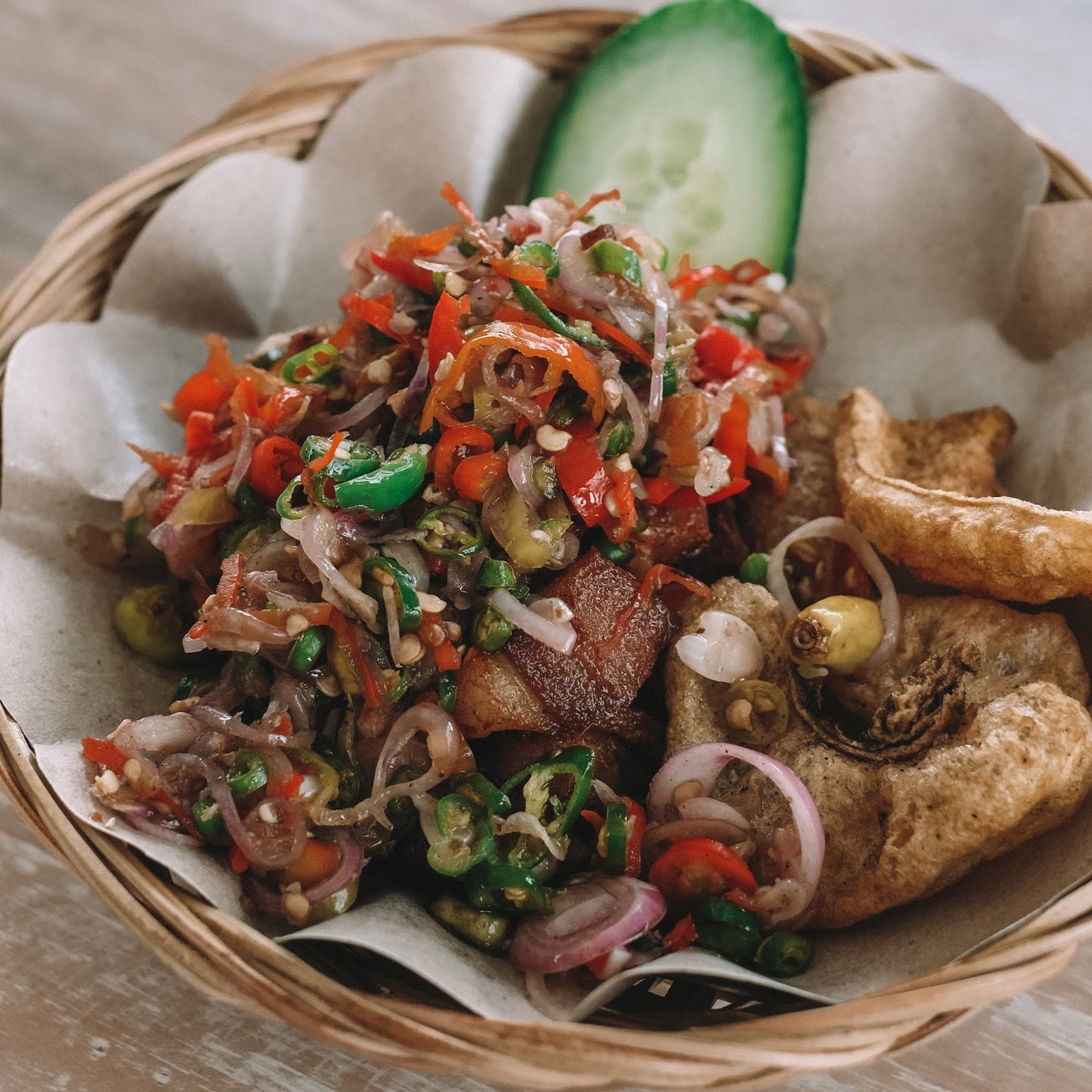 ULTIMATE GUIDE BABI GULING BALI - foodandfeast