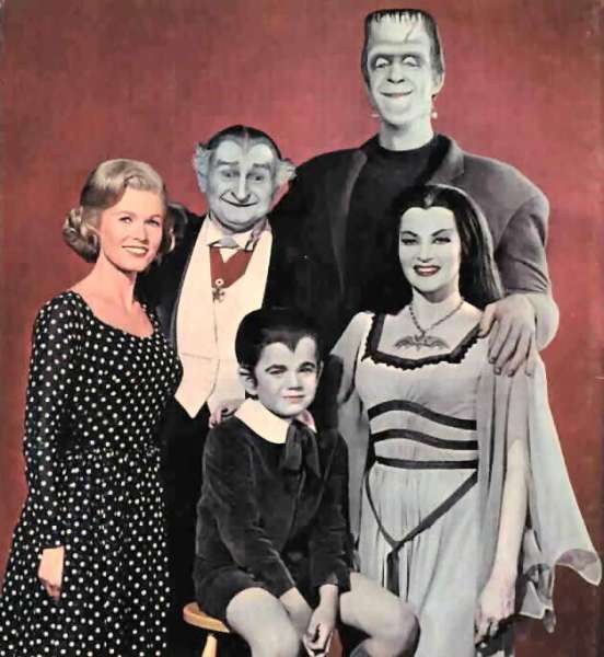 cleveland854321: RETURN OF THE MUNSTERS