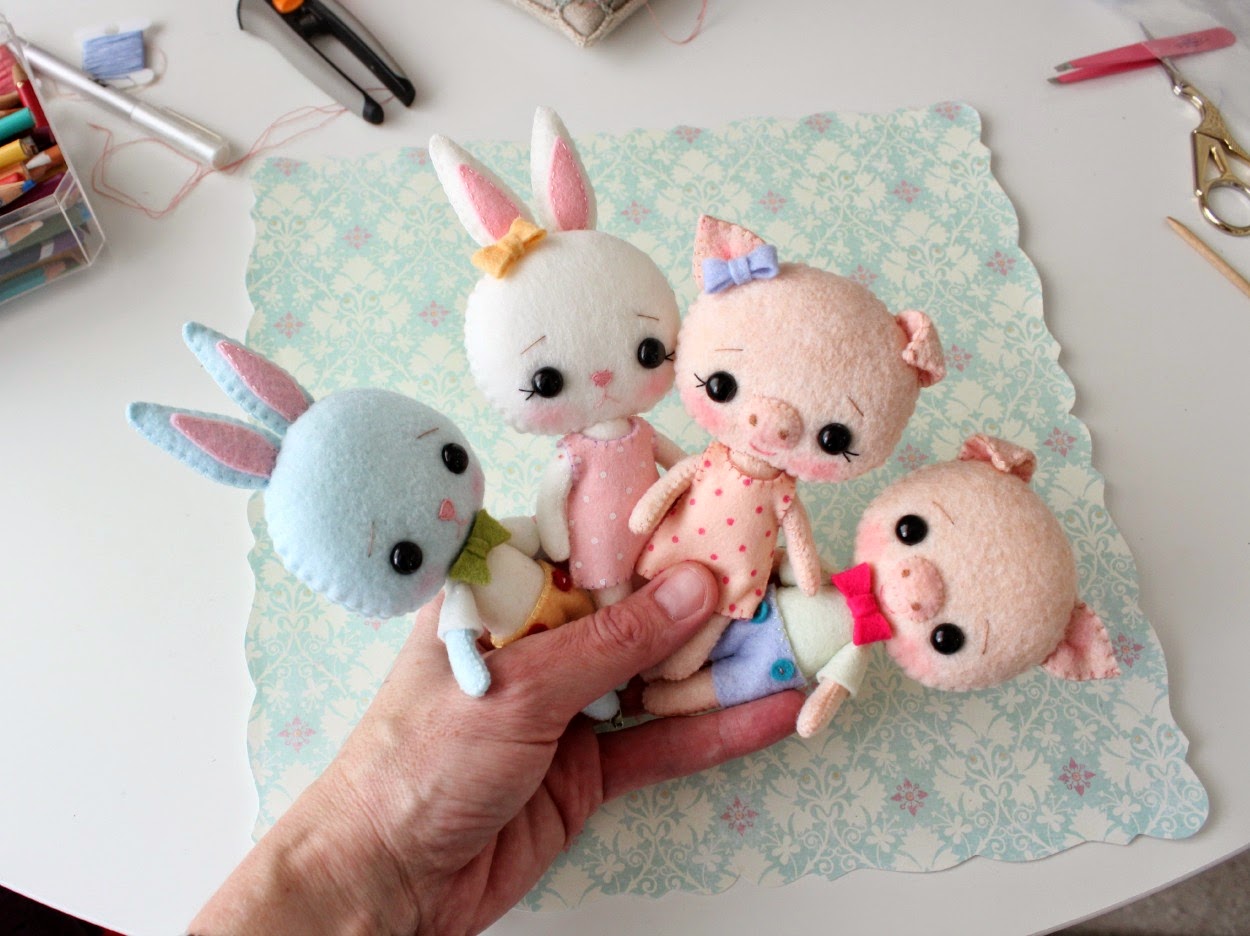 Gingermelon: A Sweet Pigling Pair