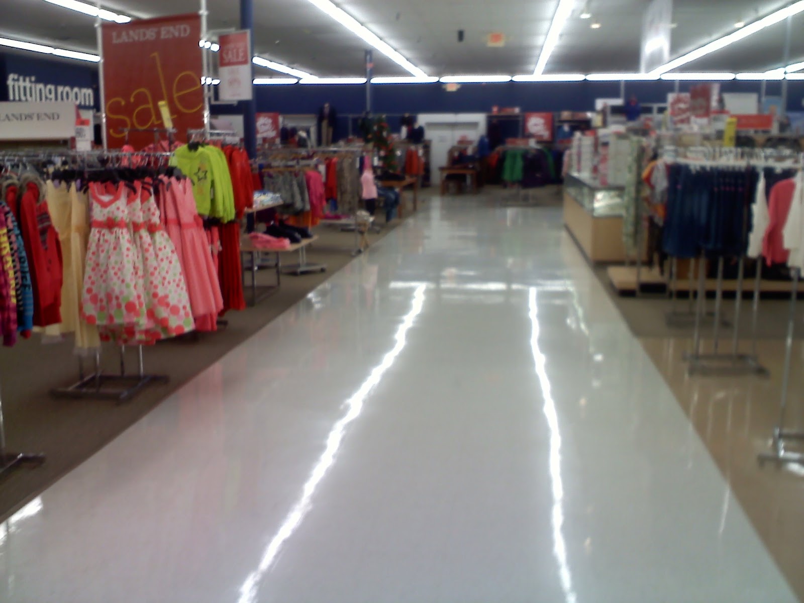 Dead and Dying retail: Sears Grand in Solon, Ohio