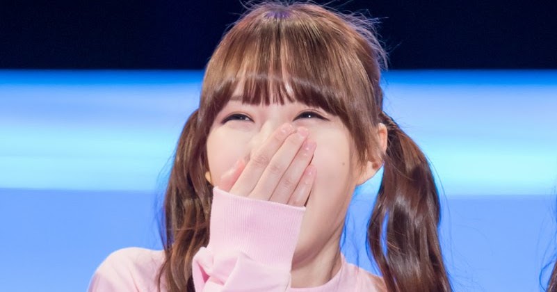 Kpop Netizens Claim That She Is The Cutest Rookie Idol Kpop News