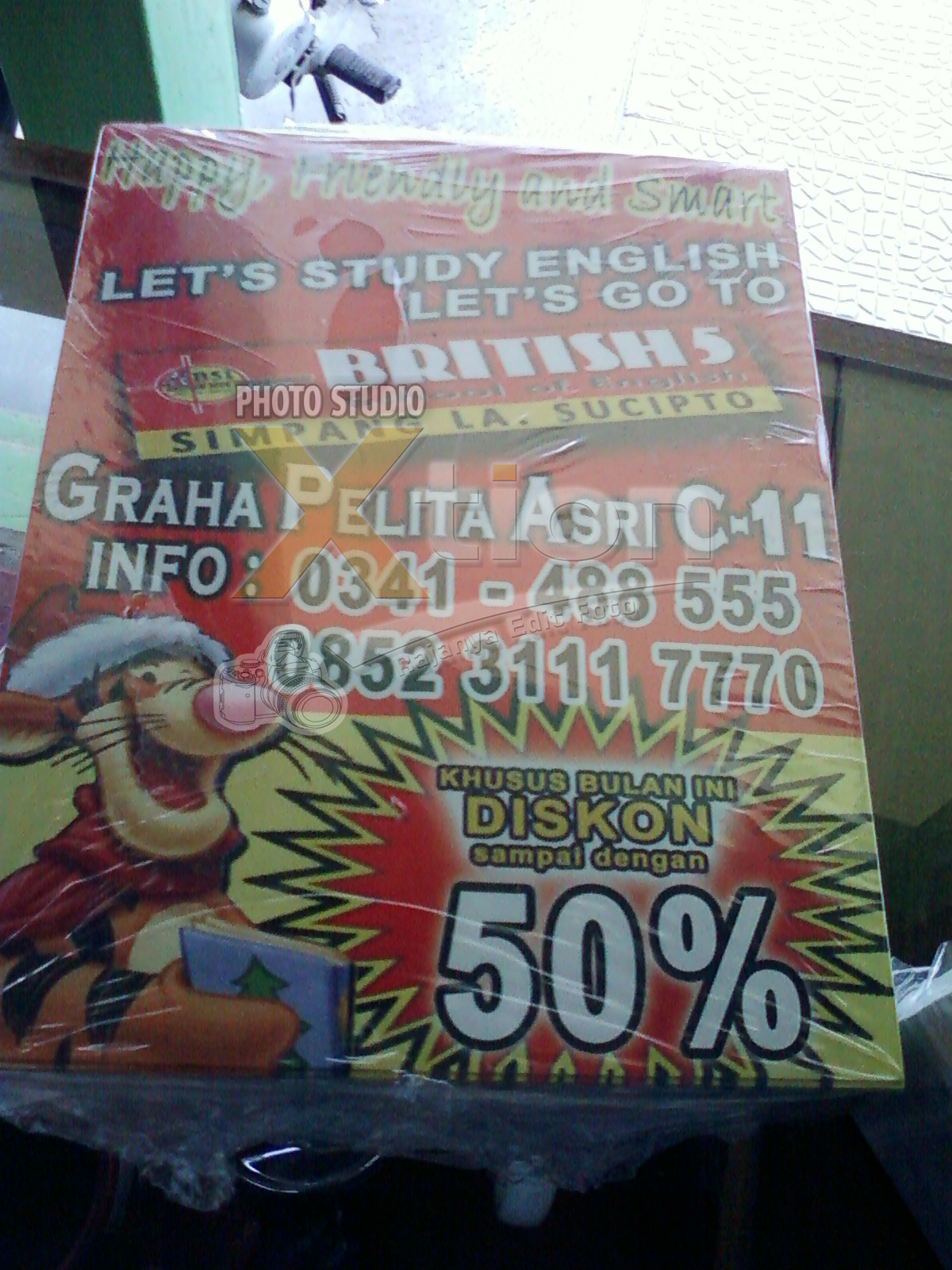 Terima Order Brosur dari Kebab dan British Five | Xtion Photo Studio