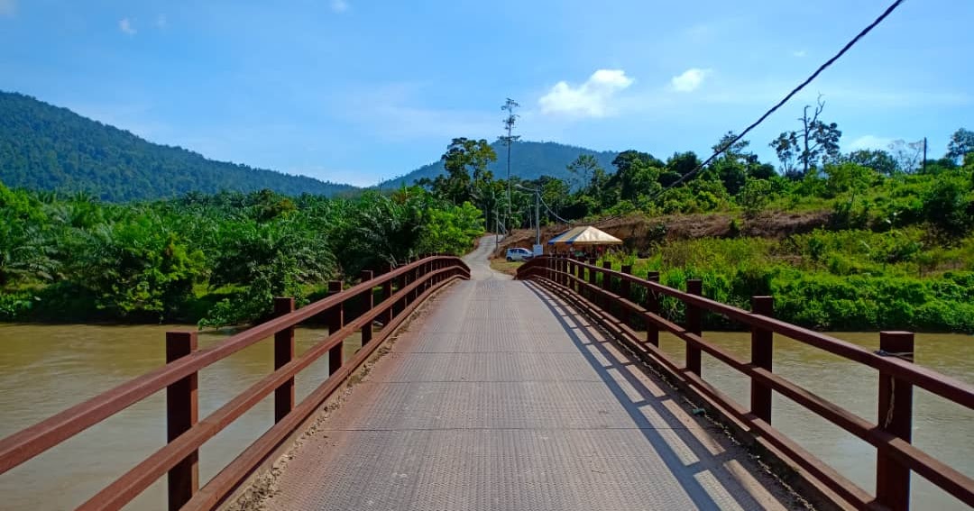 KG SG BULOH, SIMPANG DURIAN, JOLOBU NISMILAN: TEA BEMBAN SATUUUUU ...
