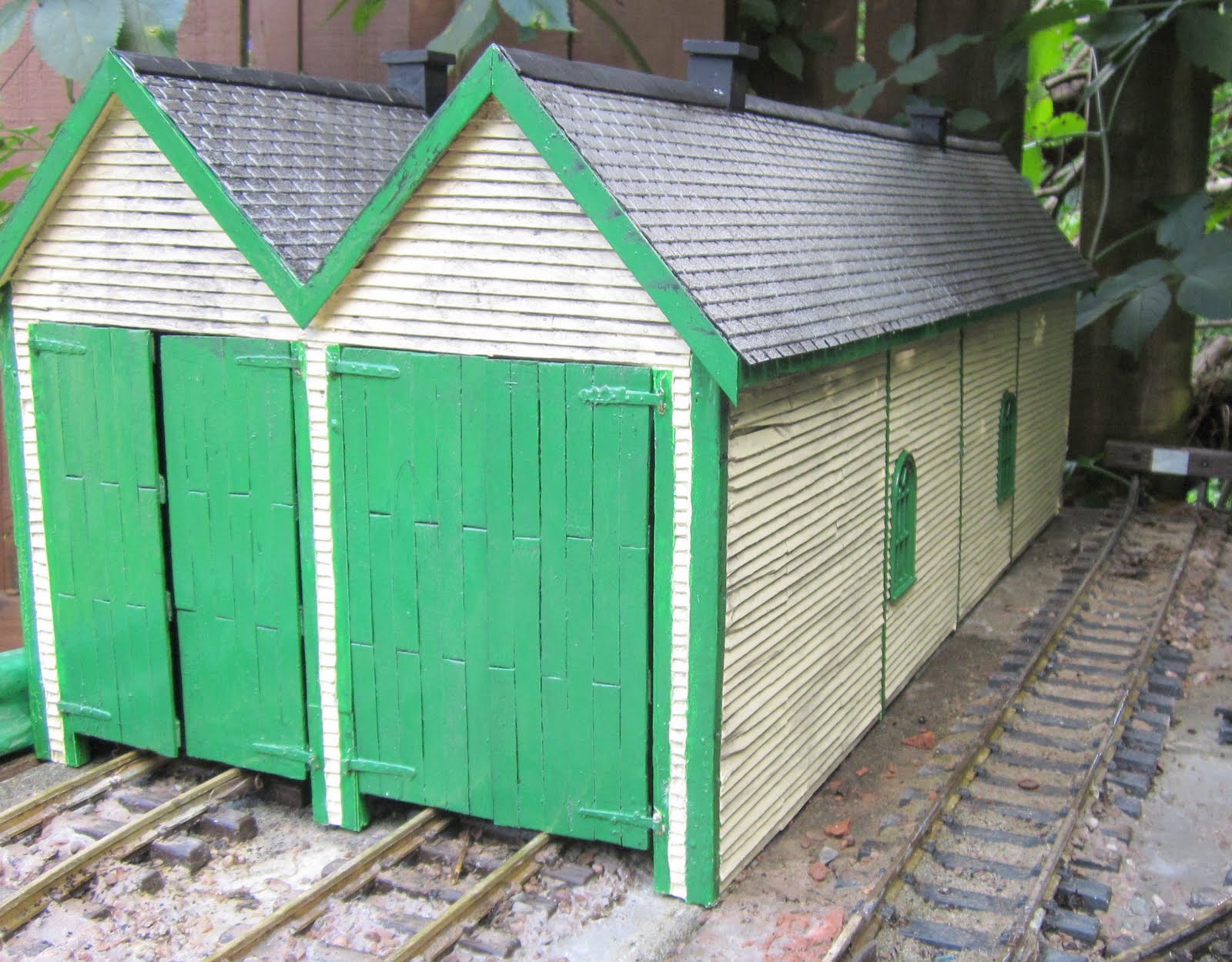 Peckforton Light Railway: How I constructed the engine shed
