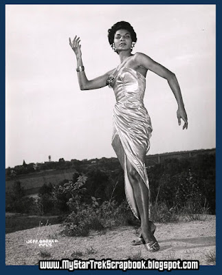 My Star Trek Scrapbook: More Nichelle Photos Surface!