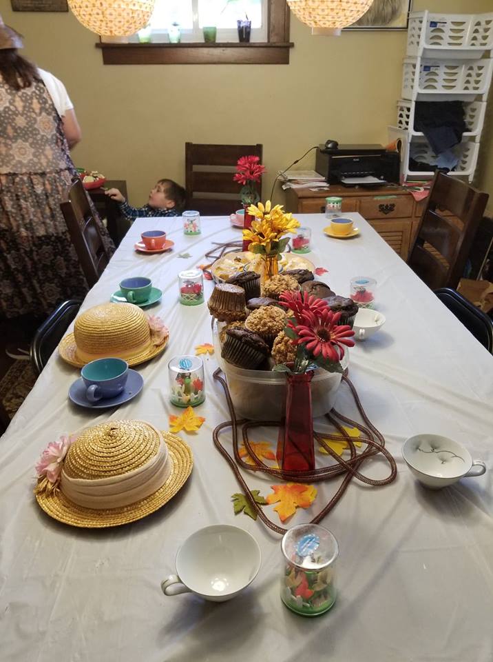 Figuring It Out 101: How To Throw A Fall Tea Party