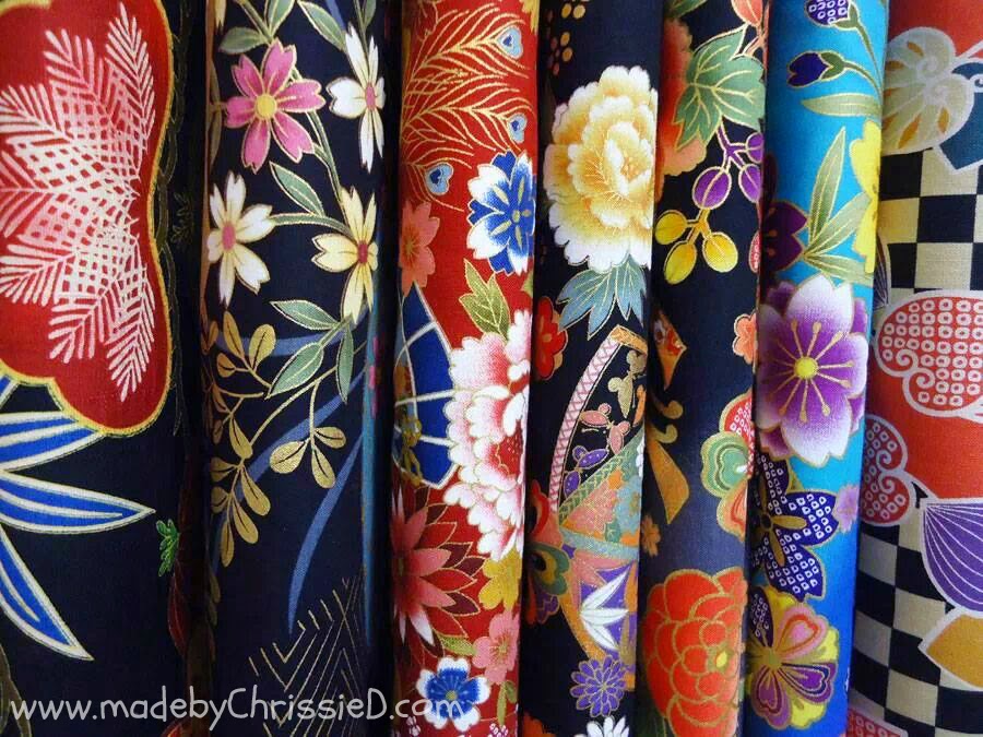 Chris Dodsley @mbCD: Fabric Shopping In Seville, Spain