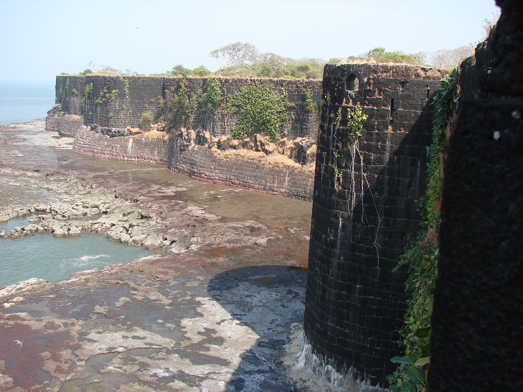 Suvarnadurg Fort | Konkankatta.in