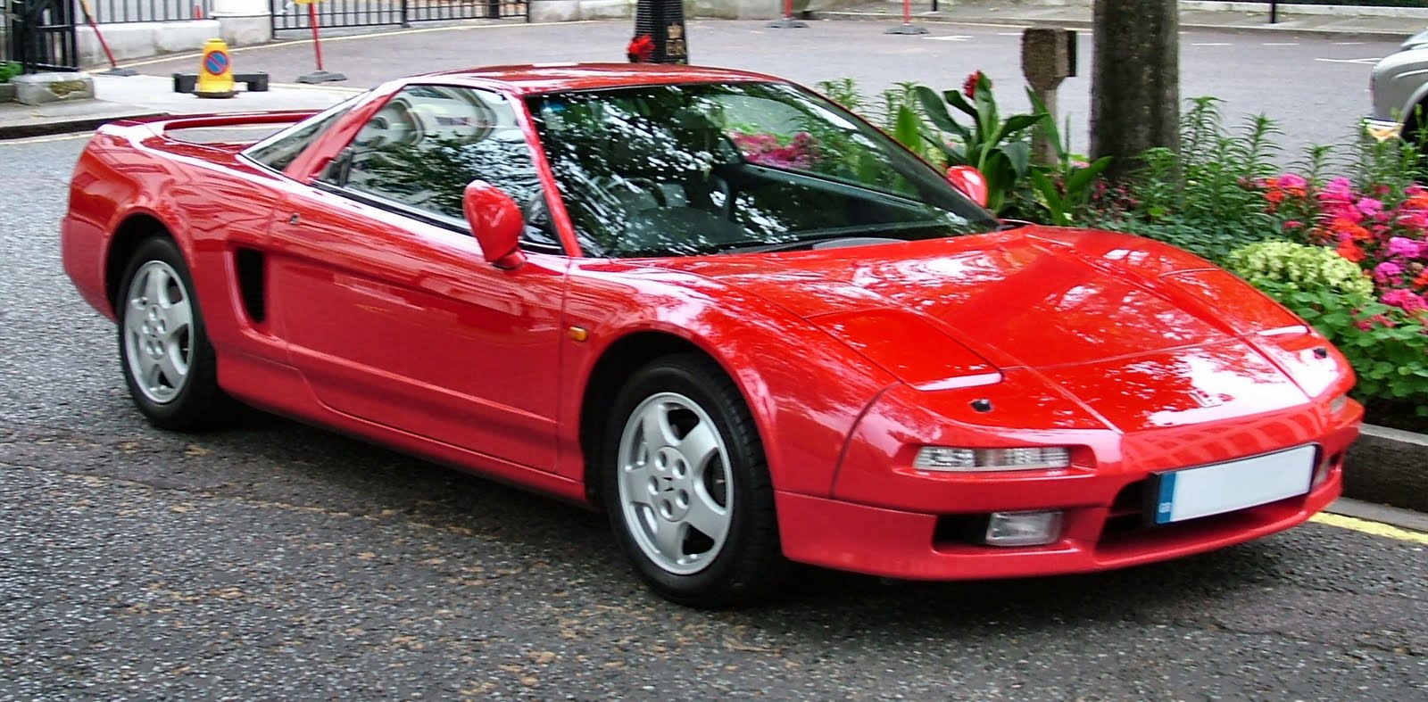 new car information: Honda nsx