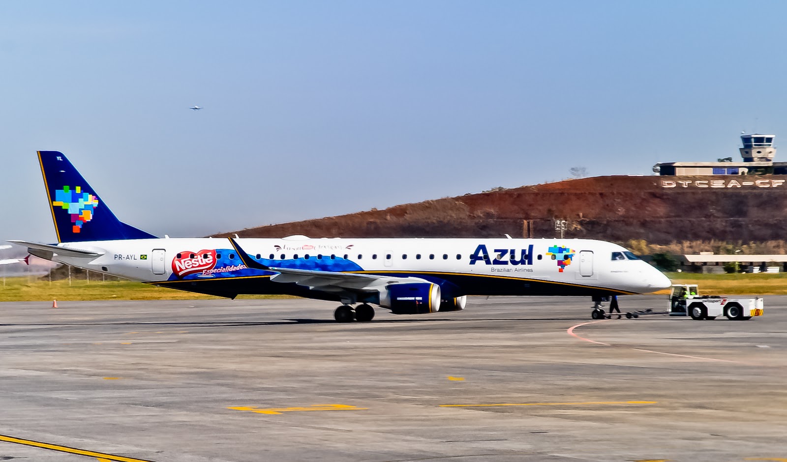 AEROSPACEBRASIL: Azul inicia venda de passagens para alta temporada ...