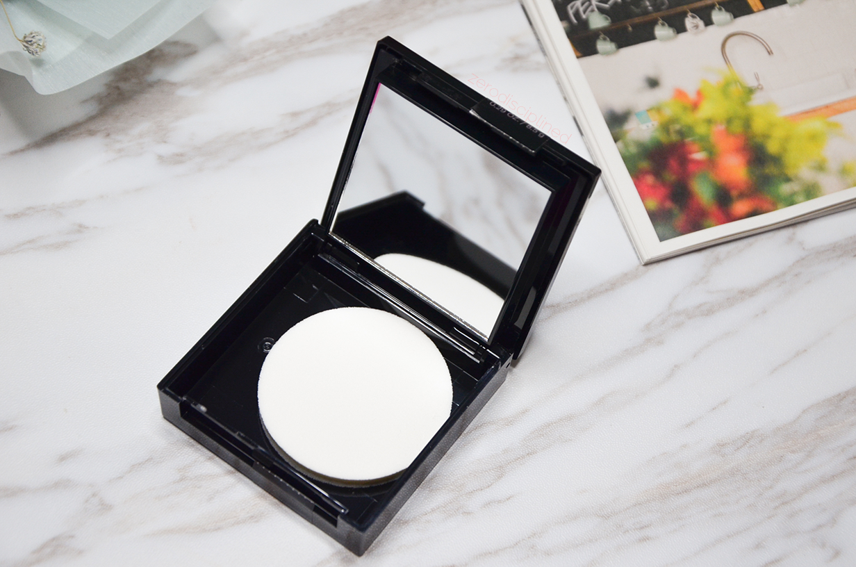 Good for Malaysian weather? Maybelline Fit Me Matte & Poreless Compact ...