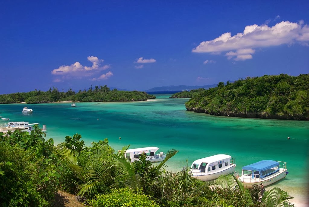 Razib'sWorld: Beauty of Nature "Okinawa Islands Resort is a world best ...