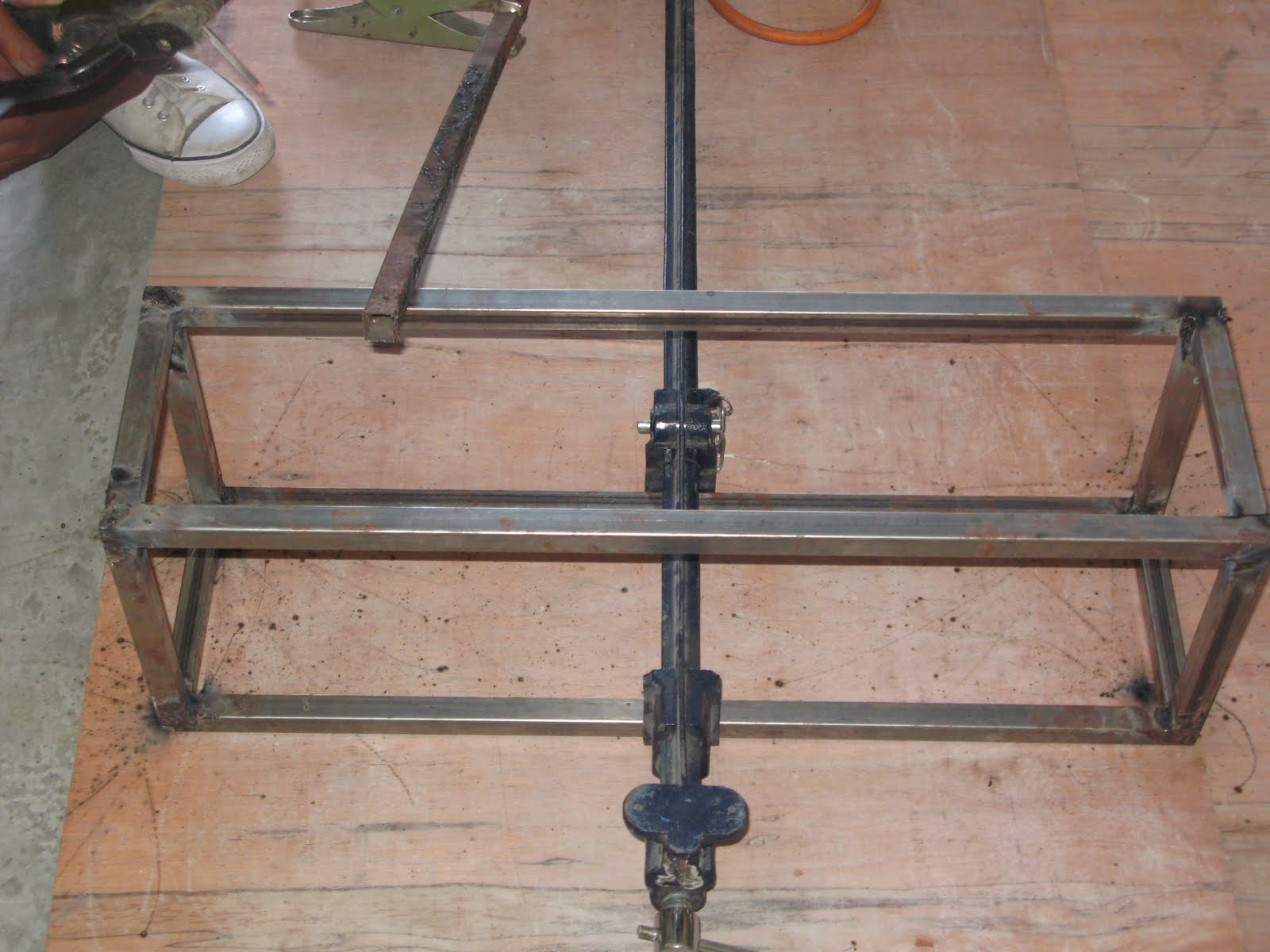 Seni Reka Tanda SMKSI: Papan Tanda Berlampu