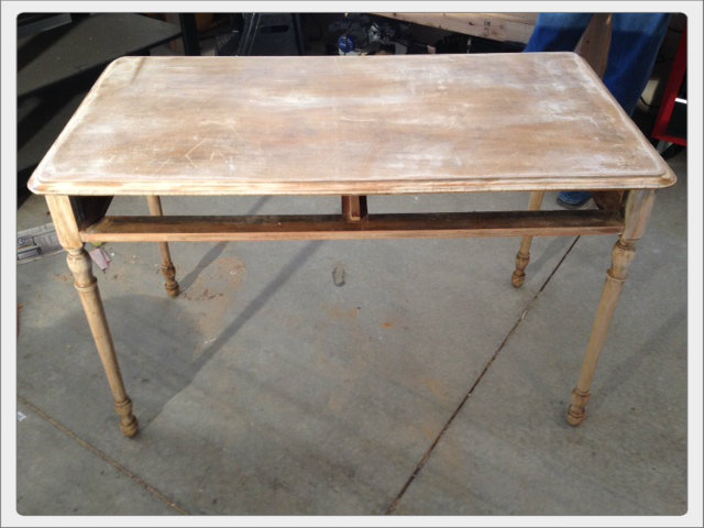Prairie Sisters...Chic Boutique: Burlap Desk...