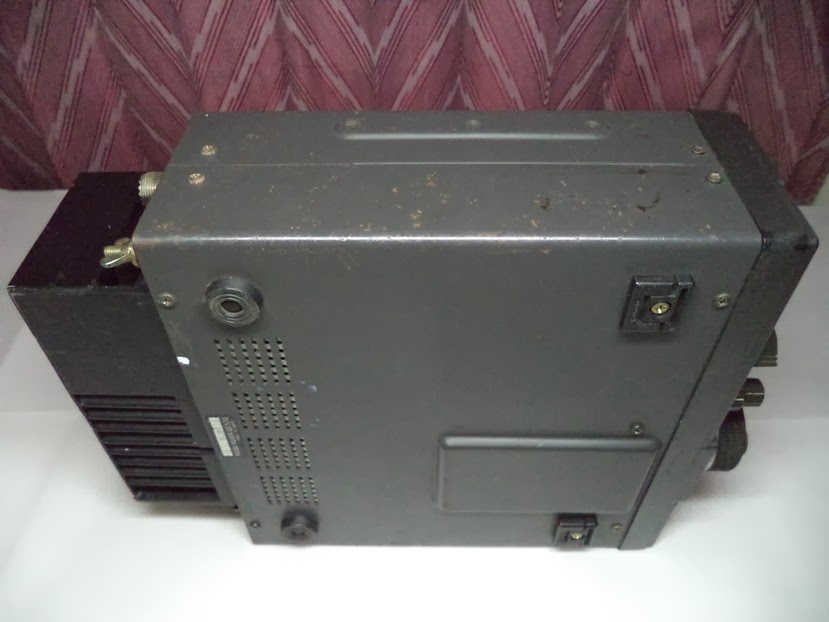 MEDAN RADIO: Yaesu FT-77 no.2