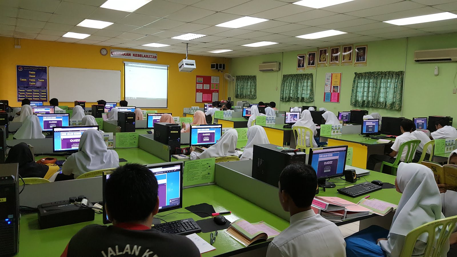 Makmal Komputer SMK Jalan Kebun