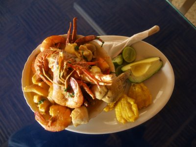 GASTRONOMIA EN ESMERALDAS