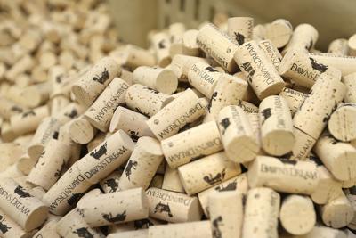 Stop! For the stopper, if you want cork then you come to corkcho once