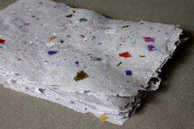 linenlaid&felt Katie Gonzalez: Making paper by hand