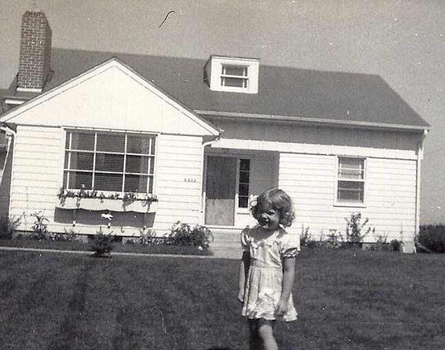A moment's sunlight fading in the grass.: Bob, Rosemary, Ruth, Orpha ...