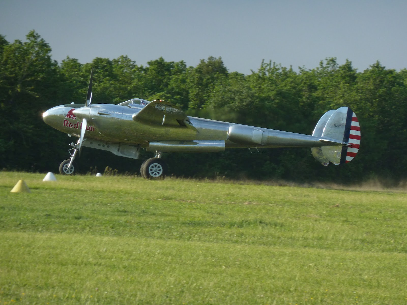 Les fanas de l'aviation: Le P38 Lightning