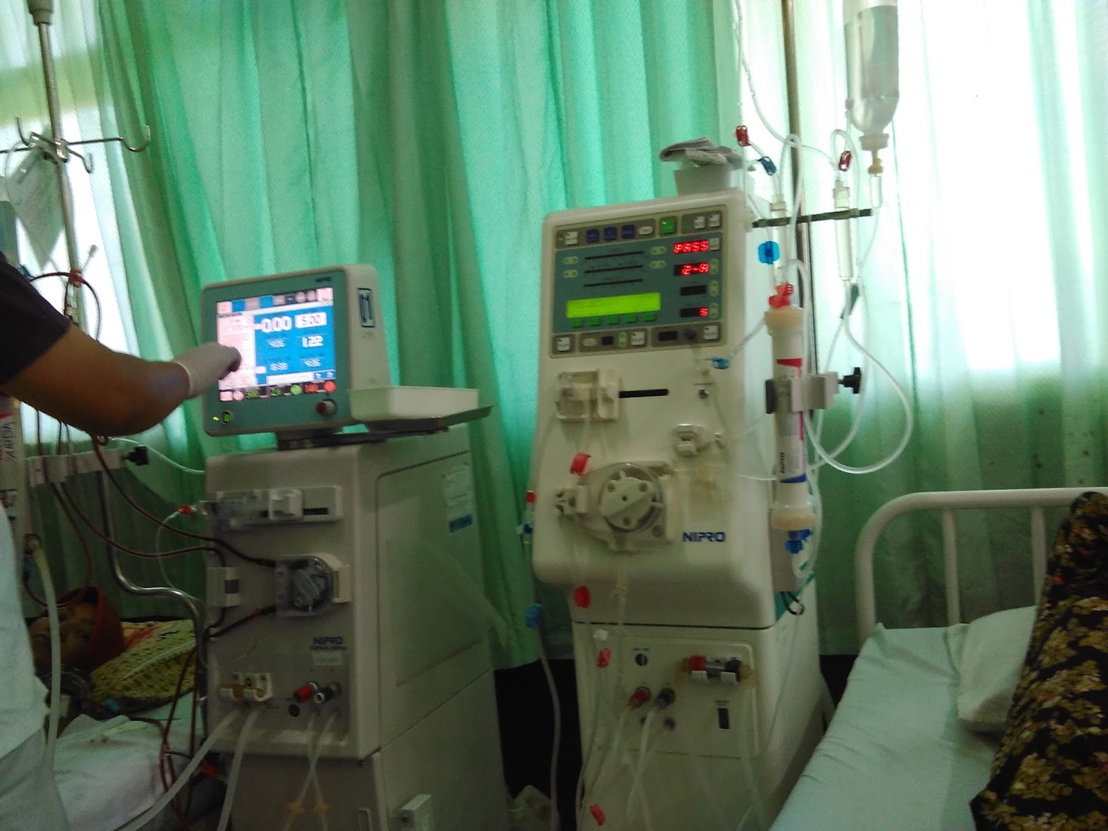 Ketika Harus Cuci Darah (Hemodialisa) - Cerita Cha Tentang Hal Biasa