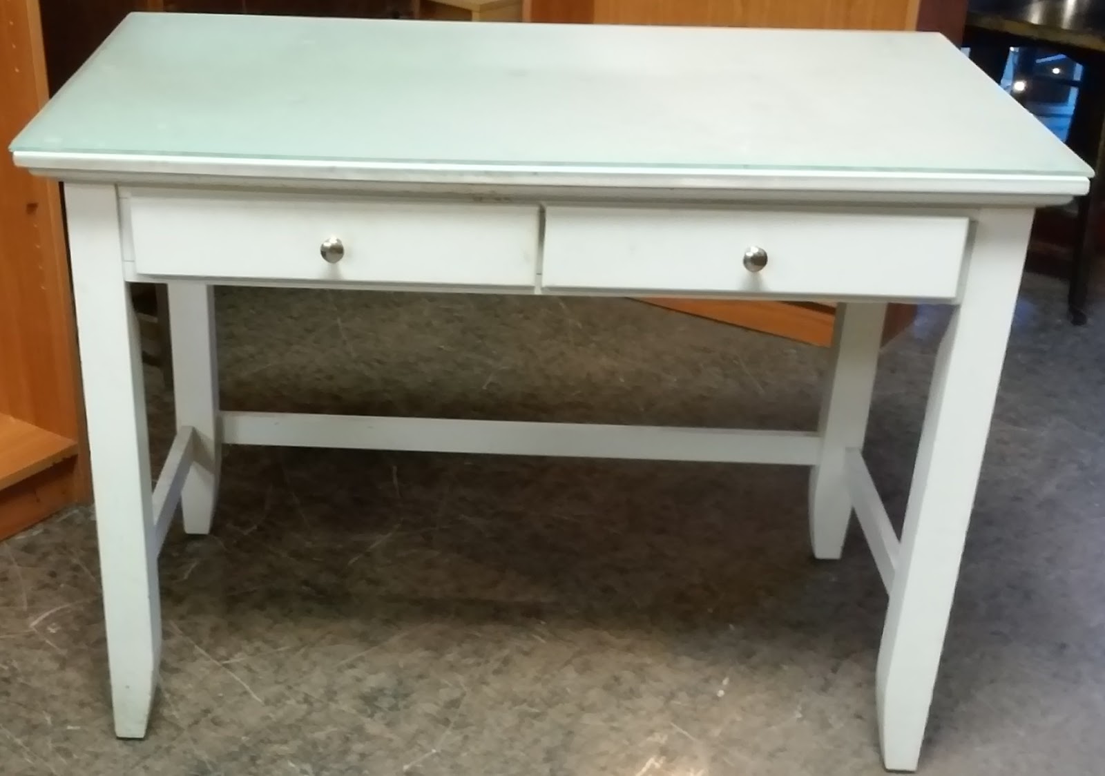 UHURU FURNITURE & COLLECTIBLES: SOLD **REDUCED** 3 1/2' x 2' Modern ...