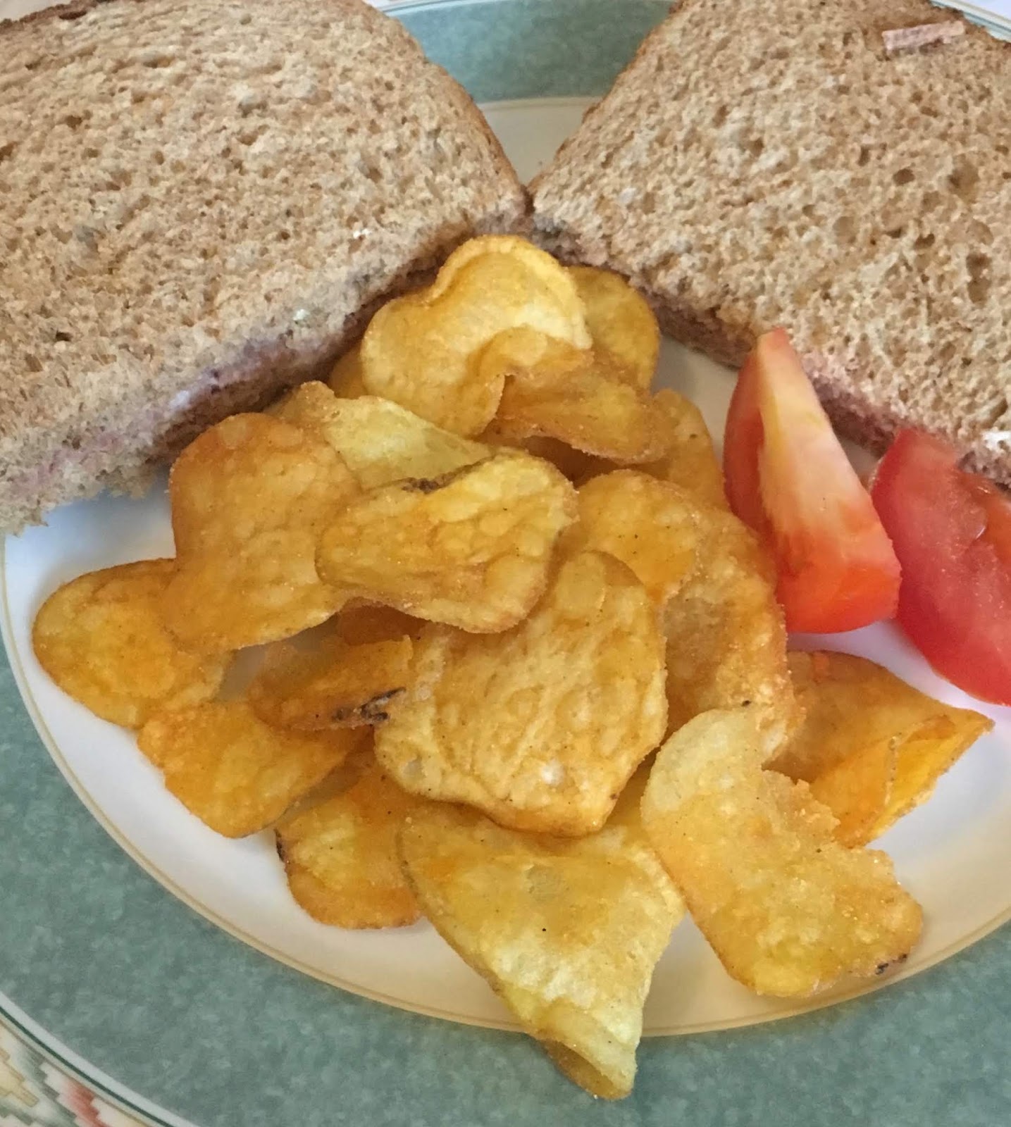 FOODSTUFF FINDS: Pigs In Blankets Crisps (@AldiUK) By @Cinabar