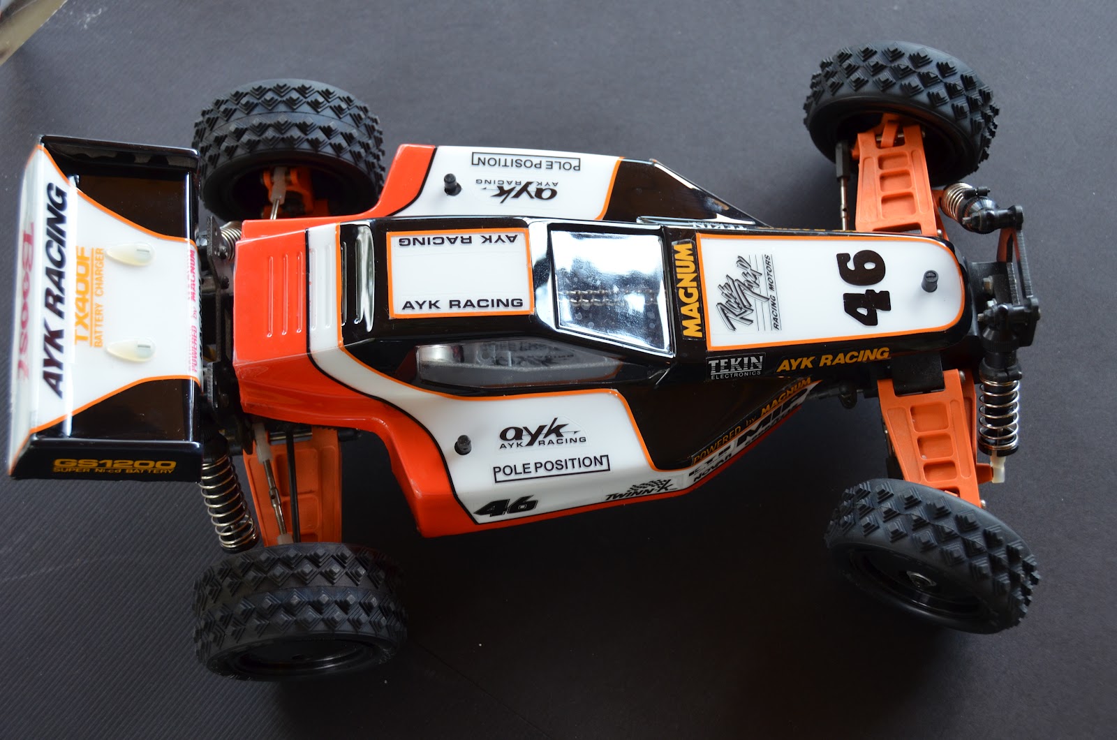 AT Vintage RC: KYOSHO / AYK / ASSOCIATED / TECNACRAFT: AYK PRO RADIANT / BOOST