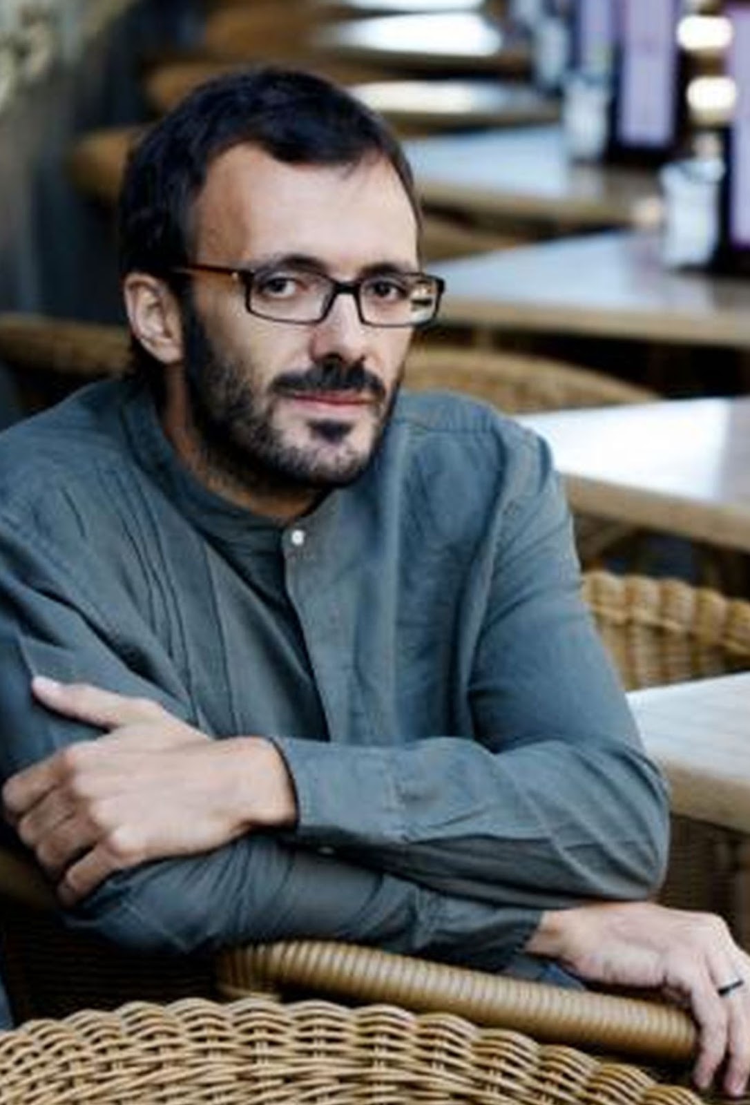 St . iskalo: Den osynliga handen