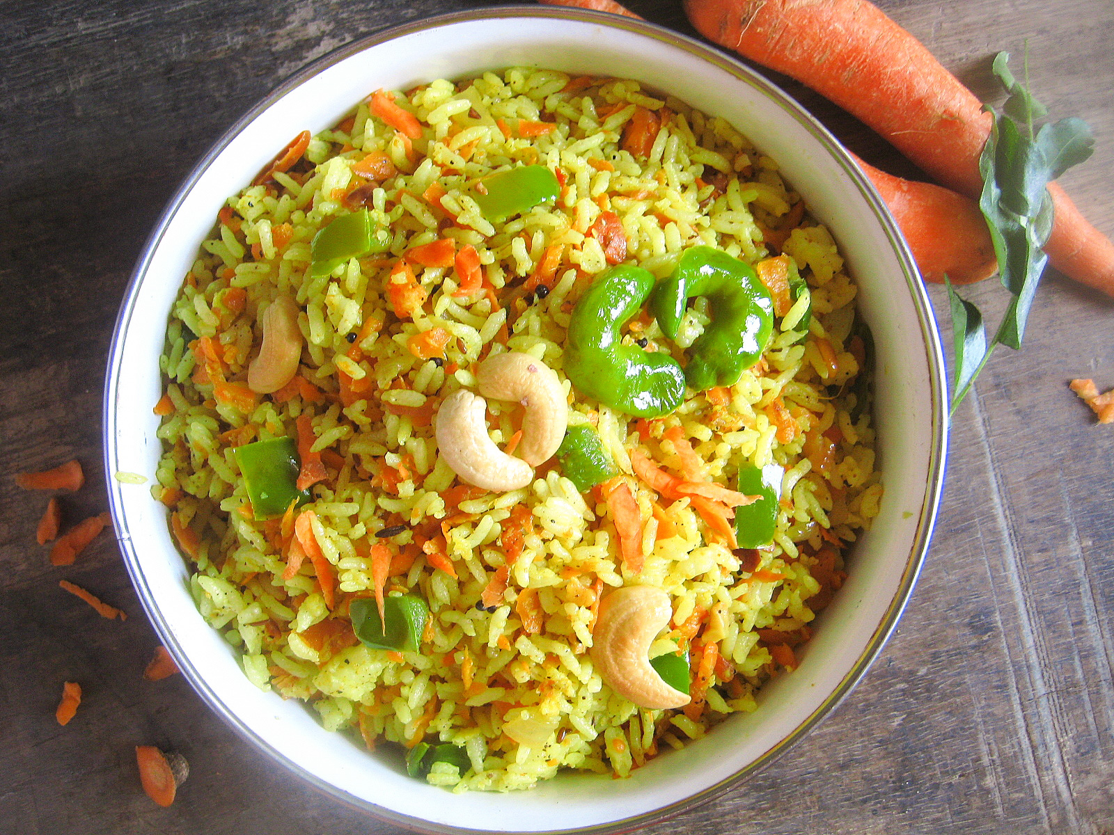madhuri's kitchen: carrot fried rice / healthy carrot recipes