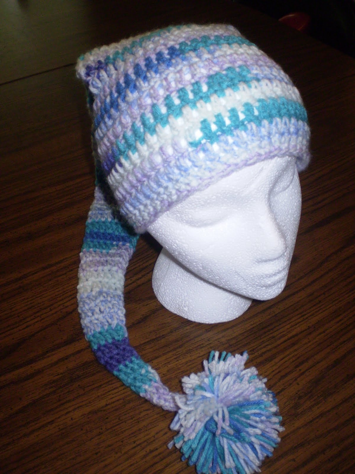 MaeBelleCreations and Musings: Super Long Stocking Hats (crochet)