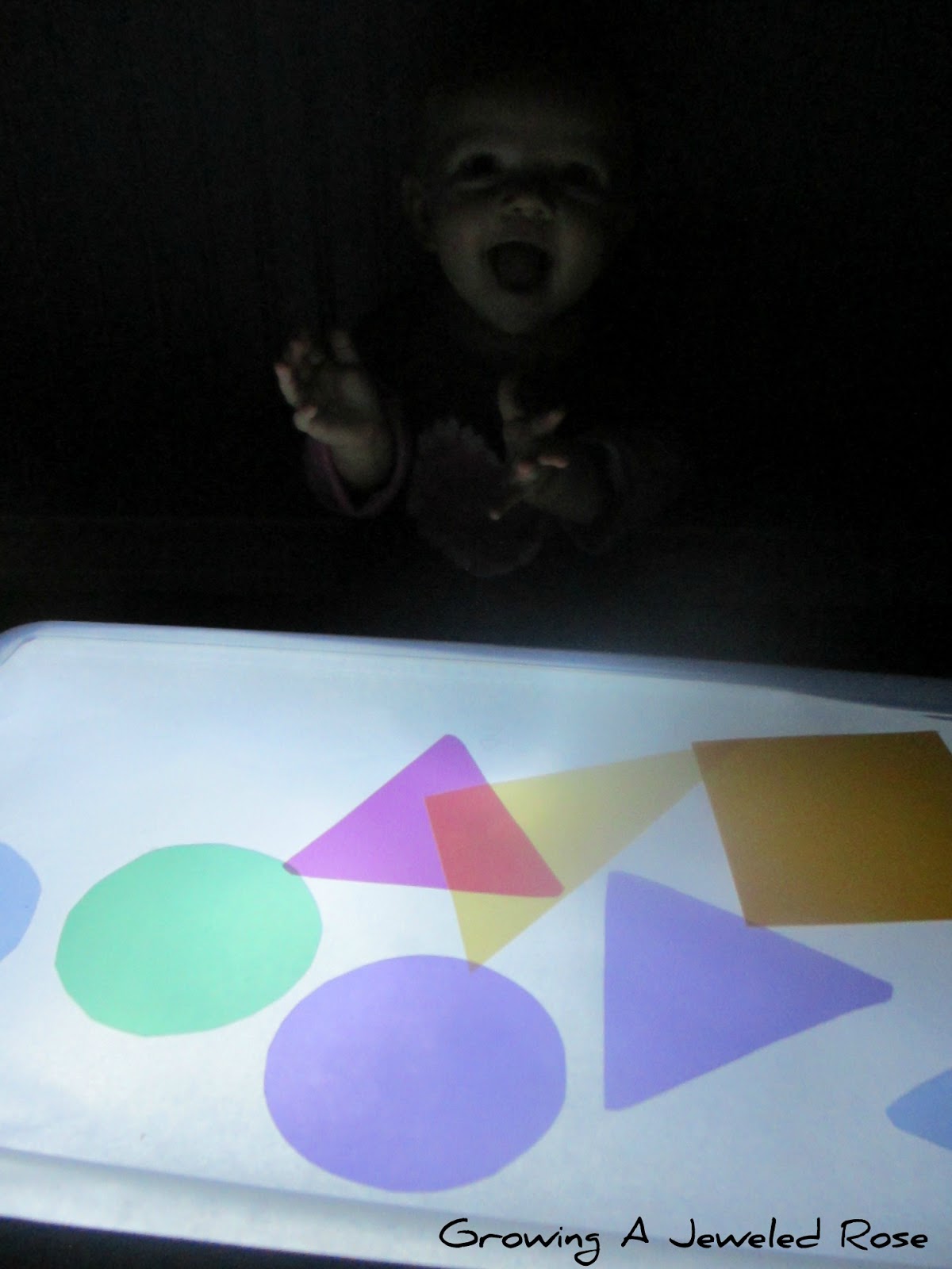 Do it Yourself Light Table & Shapes | Slime Kids