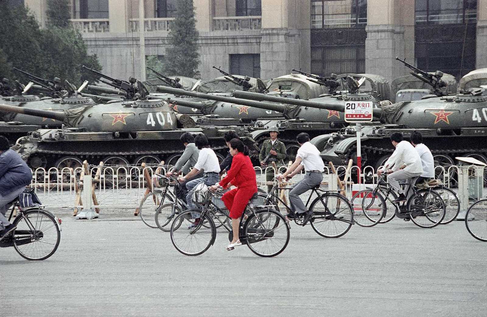 THE GRANDMA S LOGBOOK TIANANMEN SQUARE PROTESTS HUNGER STRIKES 1989 the-grandma-s-logbook-tiananmen-square-protests-hunger-strikes-1989