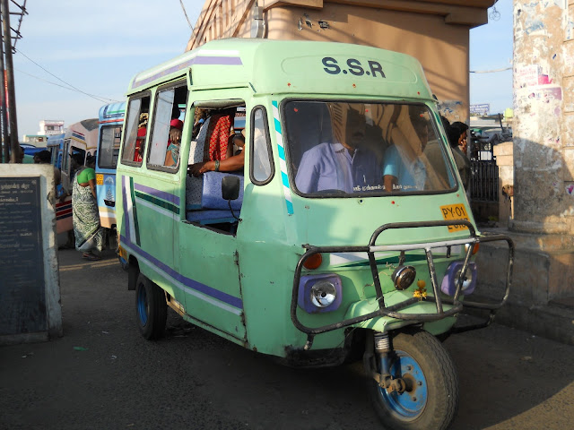 BOBBA CAPS DOXOLOGY: MAR 20, 13 .. VIKRAM TEMPO ! " WHAT DID YOU SAY ...