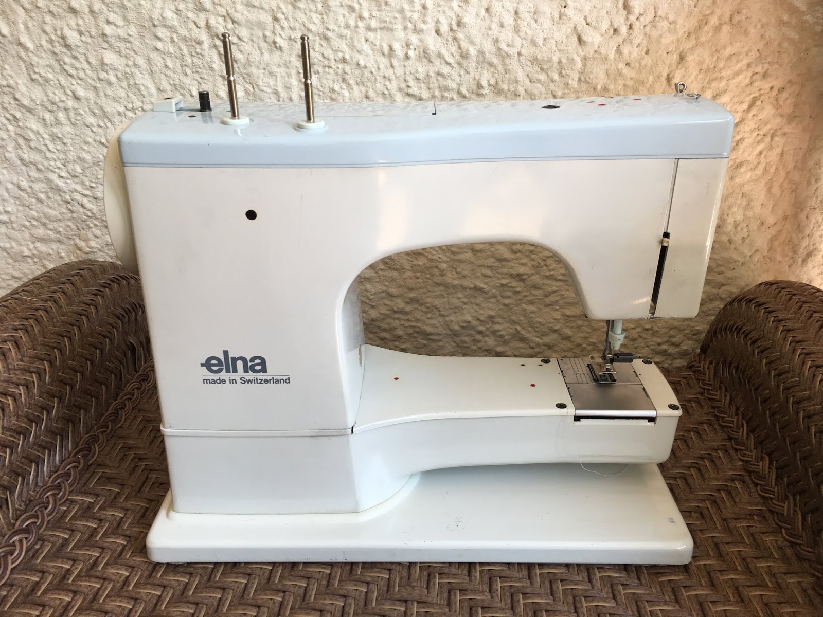 Sewing Machines and Sew Forth: Elna Super 62C