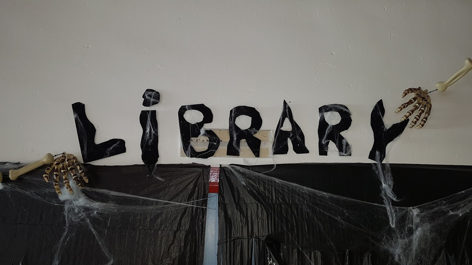 LIBRÓPOLIS: ¡¡¡Una terrorifica noche de cuentos!!! LIBRÓPOLIS: ¡¡¡Una terrorifica noche de cuentos!!!
