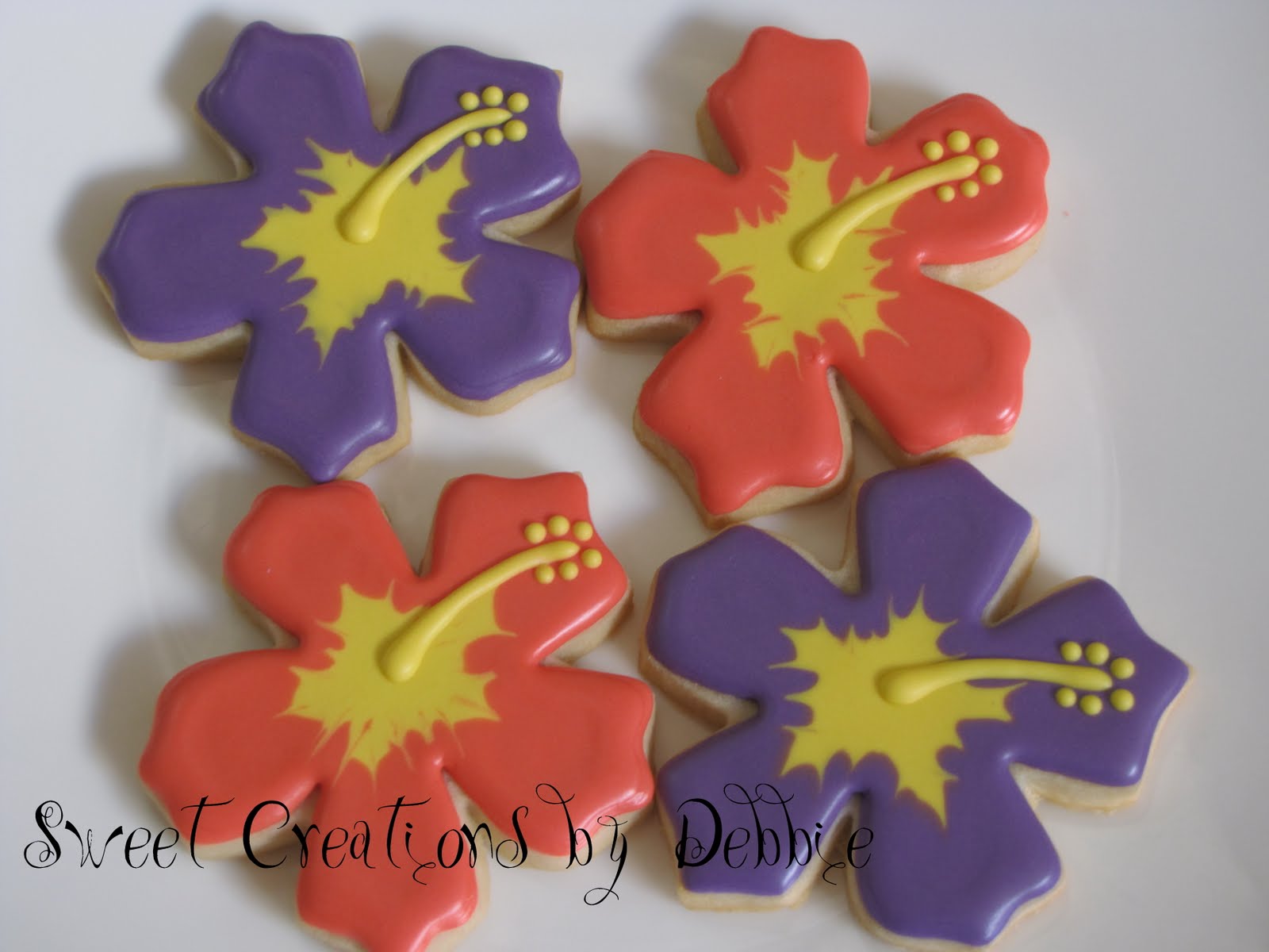 Sweet Creations by Debbie: Hawaiian Luau-Themed Cookies